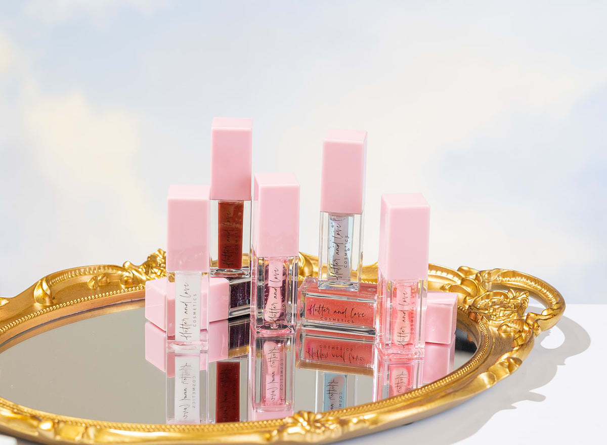 LIPS – Flutter & Love.